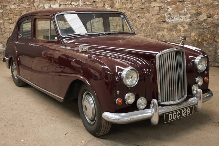 Daimler DE36 - Great British Car Journey